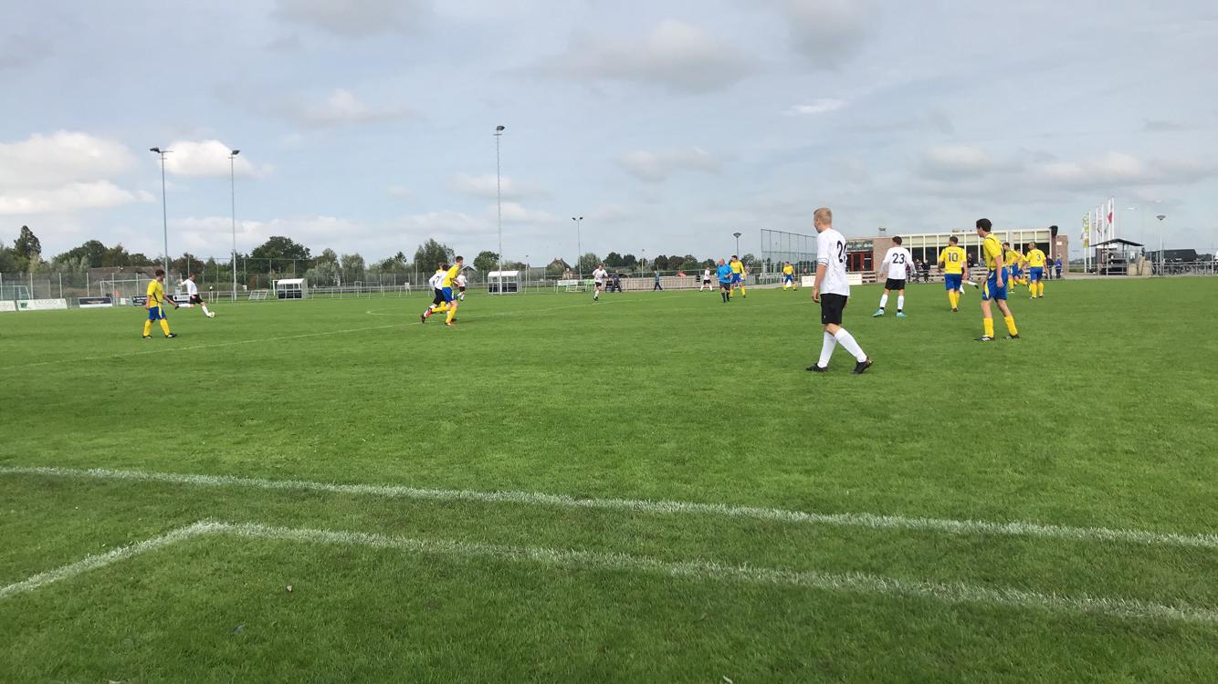 WDS 2 legt Siveo 2 over de knie | Voetbalvereniging WDS